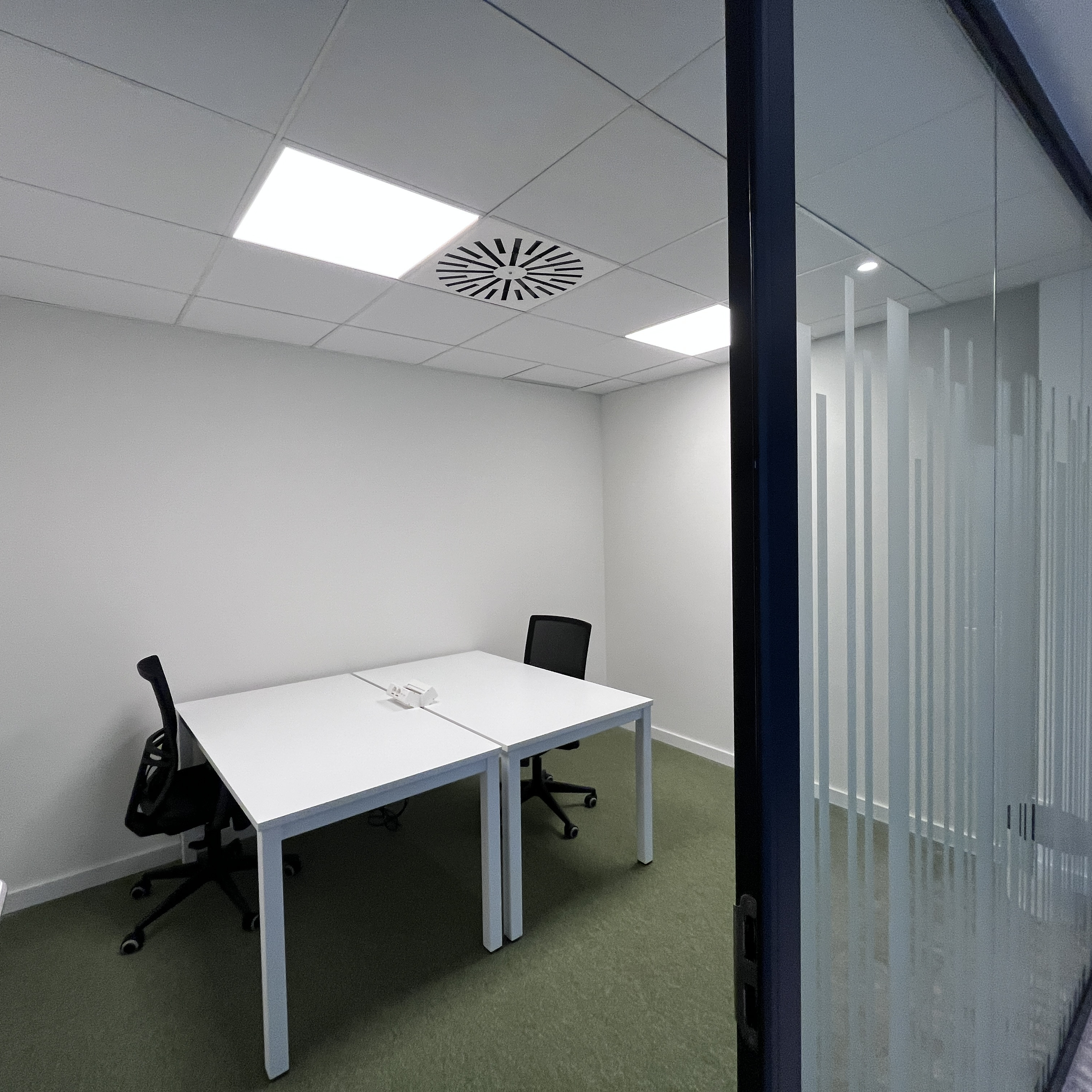 Despachos en alquiler en Barcelona Pau Claris - Àtic Group